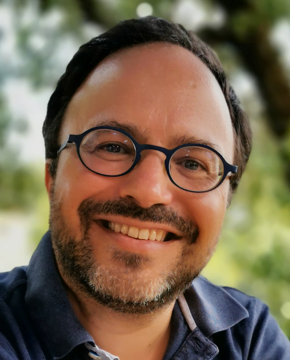 Management Committee - POLIS Network